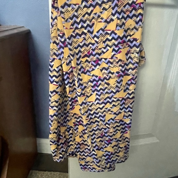 LuLaRoe | Pants & Jumpsuits | Triangle And Zig Zags Leggings Pattern ...